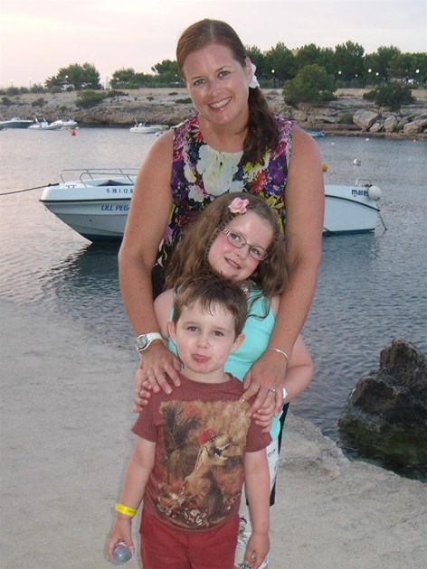 Donna Shewan is fundraising for St David's Hospice Care (Gwent and S ...