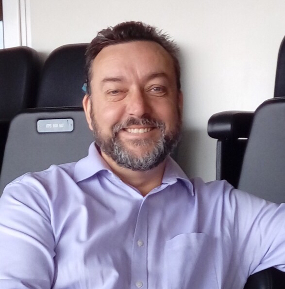 David Main is fundraising for Alzheimer's Research UK