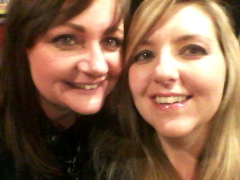 Amanda Gilbey is fundraising for Cancer Research UK