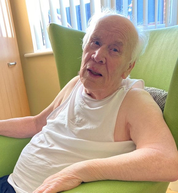 Steven tonks is fundraising for Alzheimer's Society