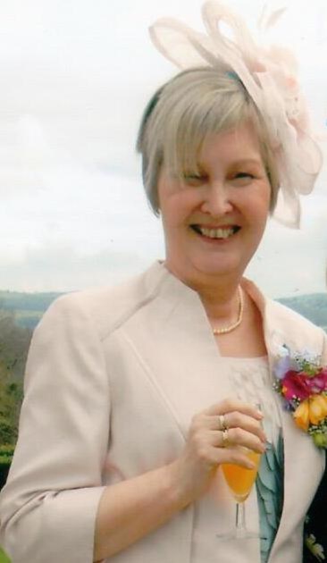 Victoria Bischoff is fundraising for The Myton Hospices