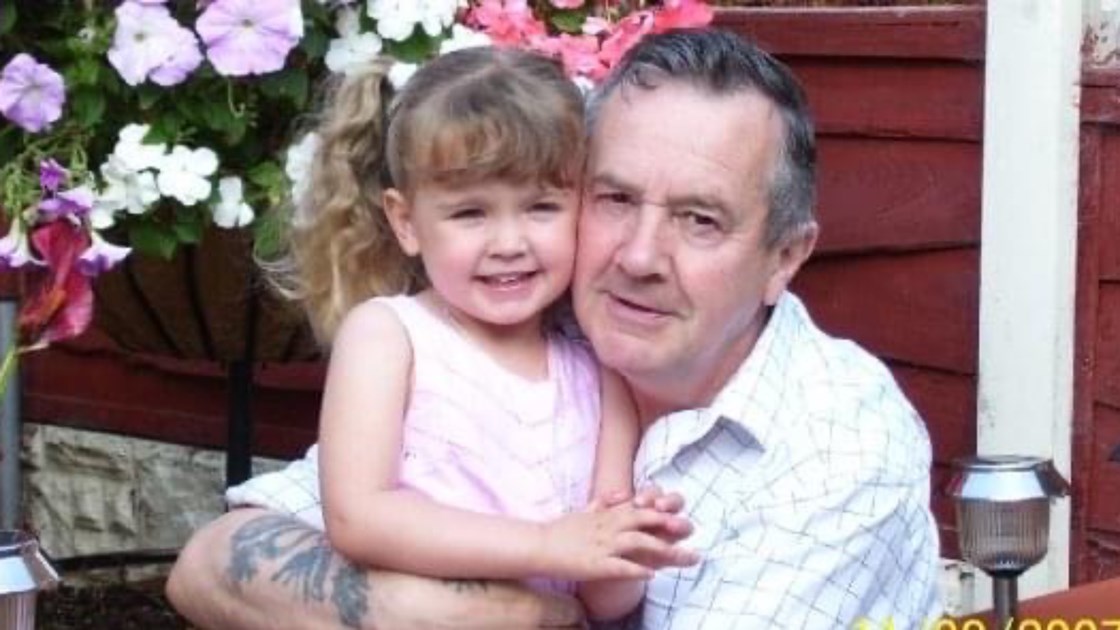 caitlin louise rae is fundraising for Alzheimer's Society