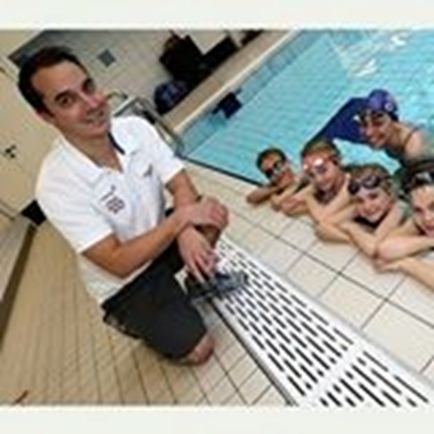 Jamie Main is fundraising for Marie Curie