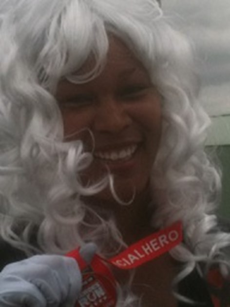 Lisa Beckley is fundraising for Pass It On Africa