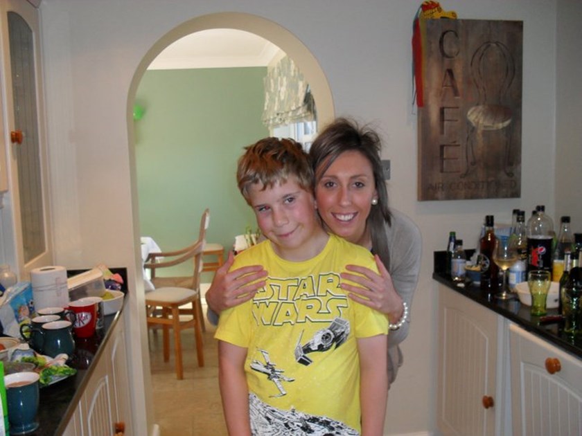 Helen Mayhew is fundraising for British Heart Foundation