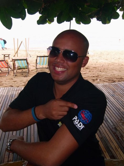 Kelly Paton is fundraising for Cancer Research UK