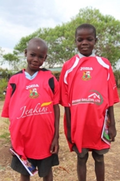 Daniel Craddock is fundraising for Gol