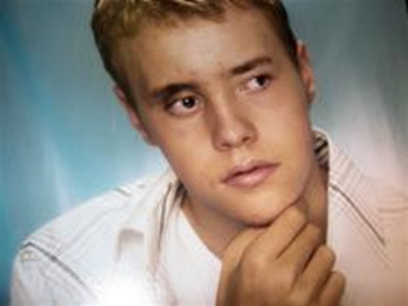 Llinos Jones is fundraising for InFocus Charity