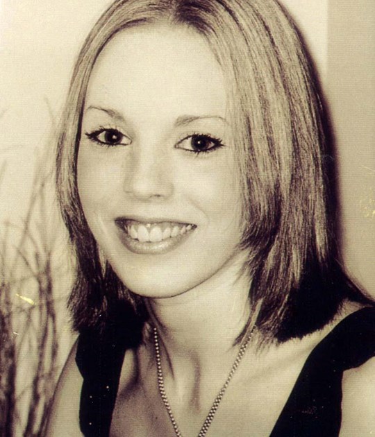 Victoria Strong is fundraising for Cancer Research UK