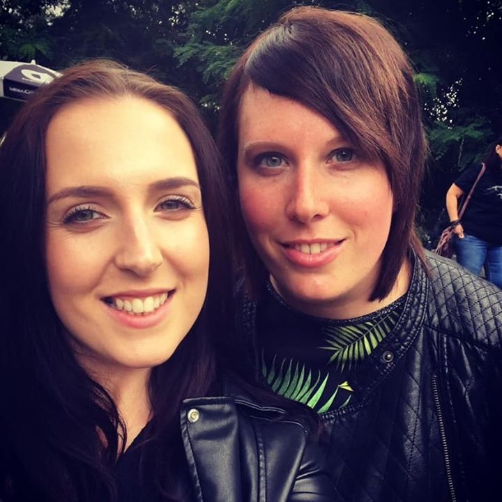 Victoria Foulkes-Arnold is fundraising for Alzheimer's Society