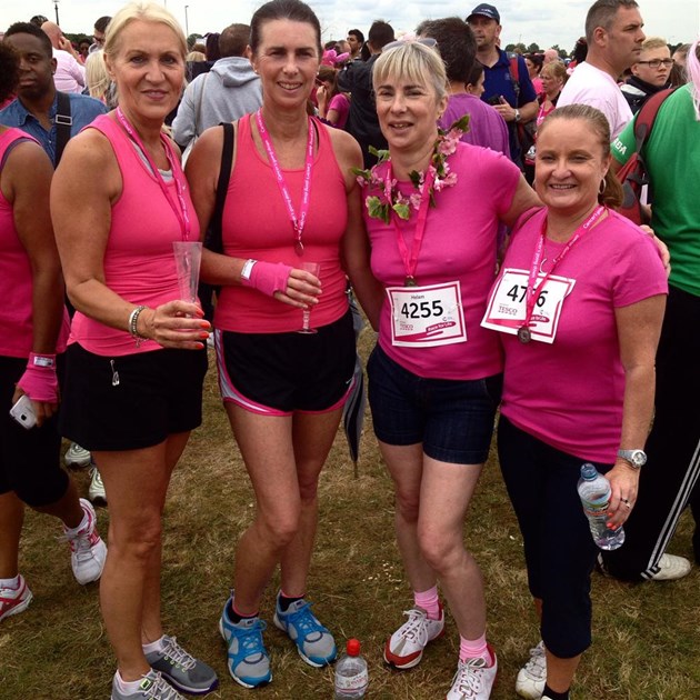 Helen Greaves is fundraising for Cancer Research UK