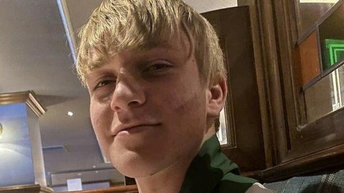 Angela Backhouse is fundraising for PAPYRUS Prevention of Young Suicide