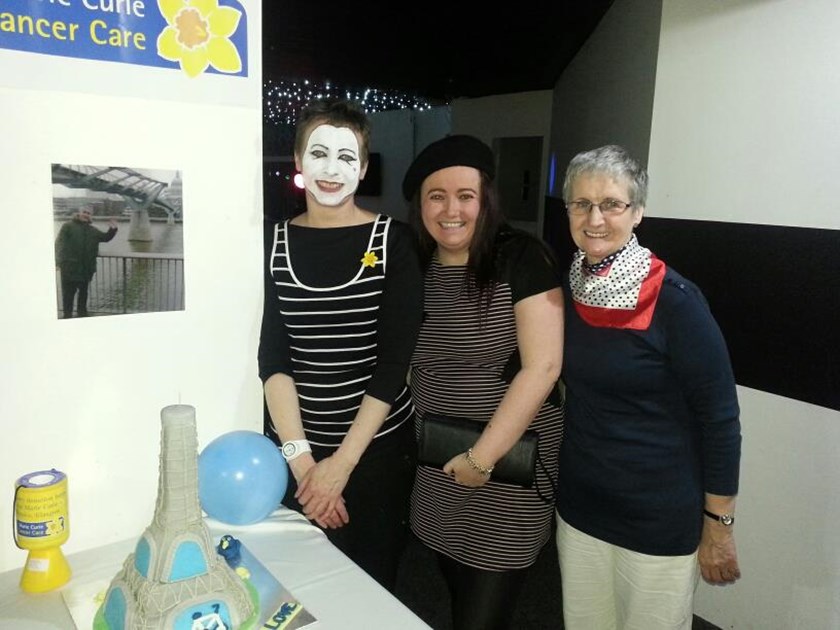 Maureen Hendry is fundraising for Marie Curie