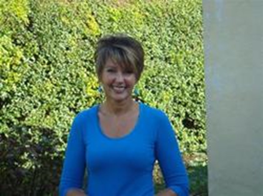 Sarah Twigg is fundraising for Macmillan Cancer Support