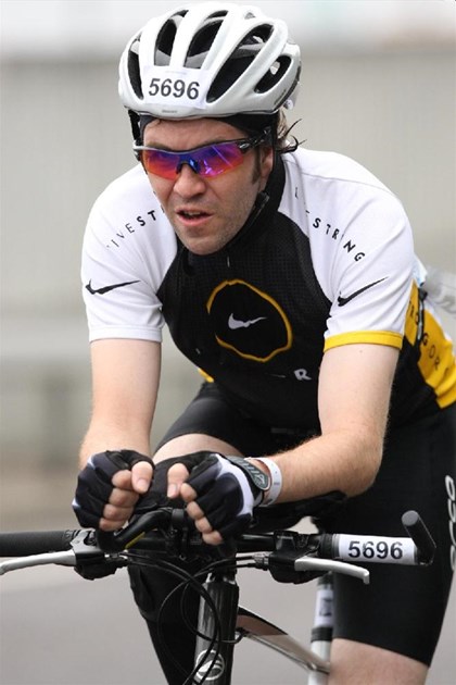 Gary Kilduff is fundraising for Breast Cancer Now