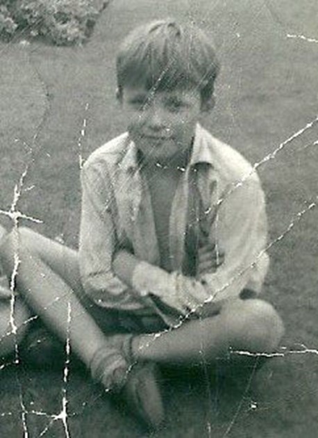 Clare Bowen is fundraising for Bowel Cancer UK