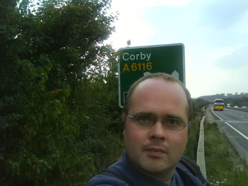 Simon Rickards is fundraising for National Autistic Society