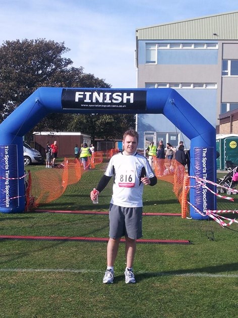 Aaron Huish is fundraising for Cancer Research UK