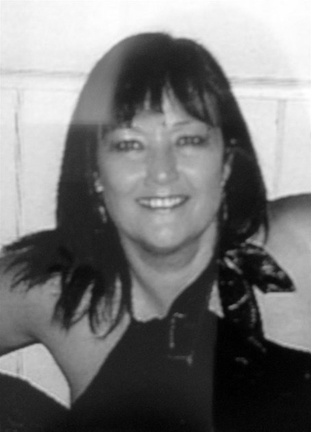 Tina Rowe is fundraising for Cancer Research UK