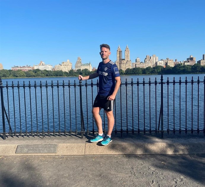 Elliott Lewis is fundraising for THE ROBERT SINCLAIR DAVIDSON FOUNDATION