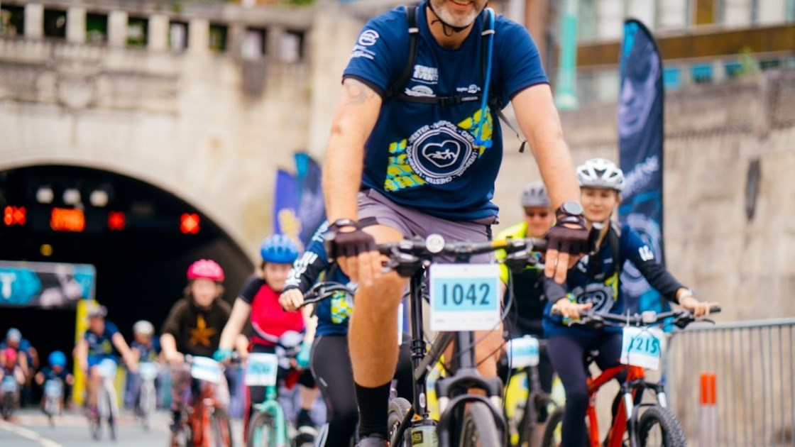 Sara Jackson is fundraising for St Joseph's Hospice