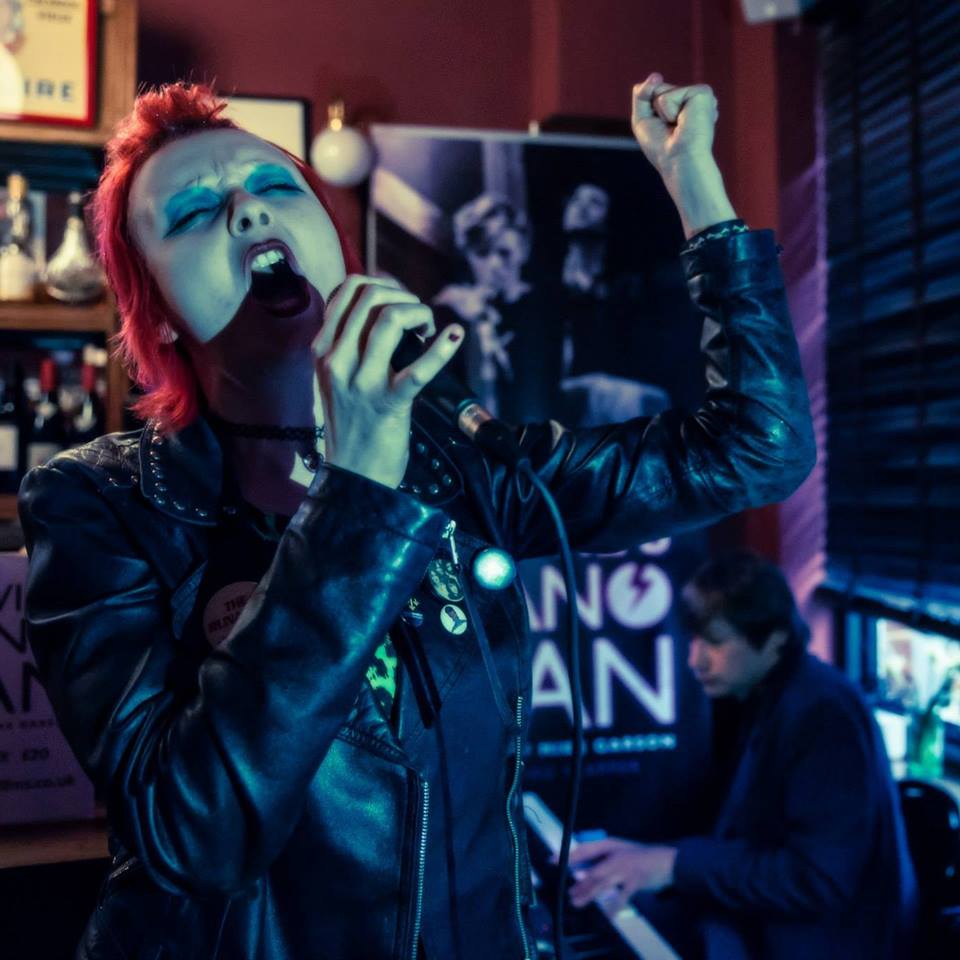 Danie Cox is fundraising for St Barnabas House