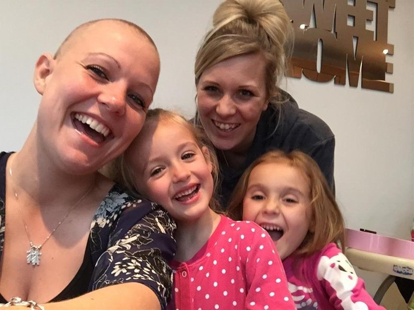 Alexandra Guslov-Hewitt is fundraising for Breast Cancer Now