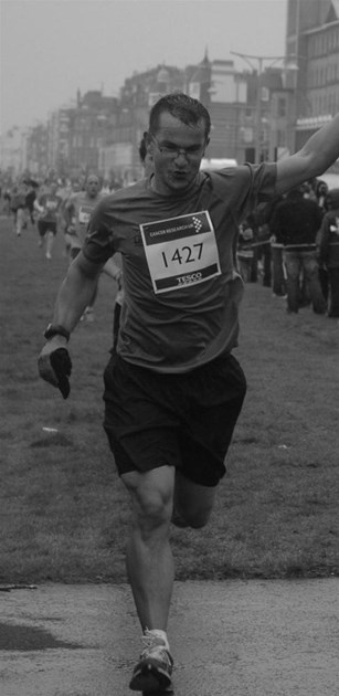 Robert Fender is fundraising for Alzheimer's Society