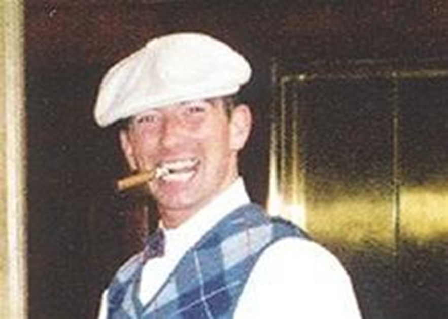 Alex Kenny is fundraising for Macmillan Cancer Support