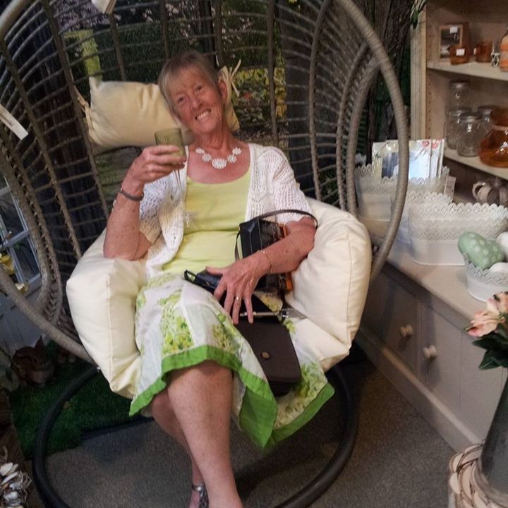 Elizabeth Benbow is fundraising for Bracken Trust