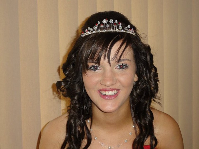 Colin Rossiter is fundraising for Cancer Research UK