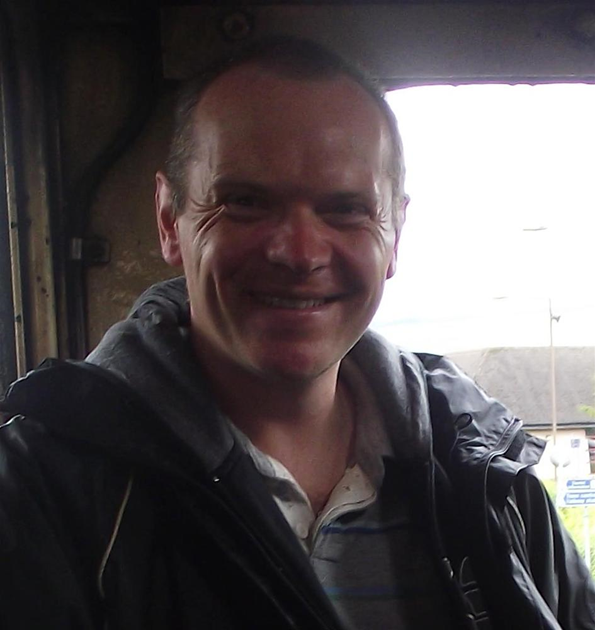 Ian Thompson is fundraising for Cancer Research UK