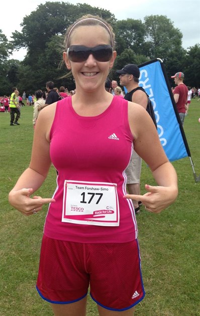 Hannah Simpkins is fundraising for Macmillan Cancer Support