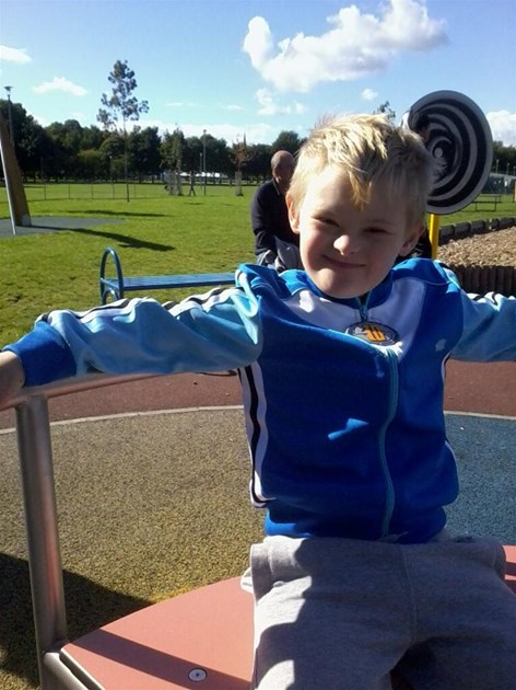 lorraine edwards is fundraising for Edinburgh Children's Hospital Charity