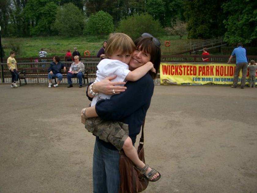 Kelly Stapleton is fundraising for Breast Cancer Care