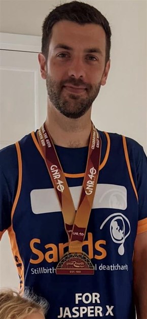 Neil Charlton is fundraising for Sands