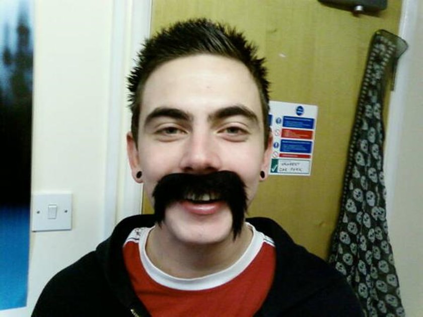 Robert Bowden is fundraising for Cancer Research UK