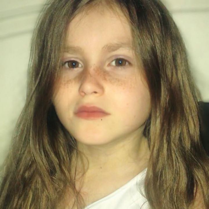 Amy-Leigh McInerney is fundraising for Cancer Research UK