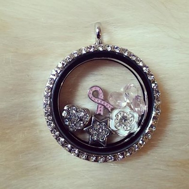 Amy Southcott is fundraising for Cancer Research UK