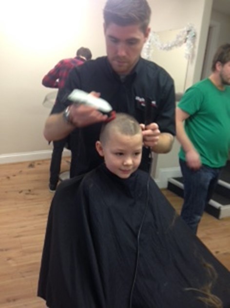 Helen Hodgkinson is fundraising for Young Lives vs Cancer