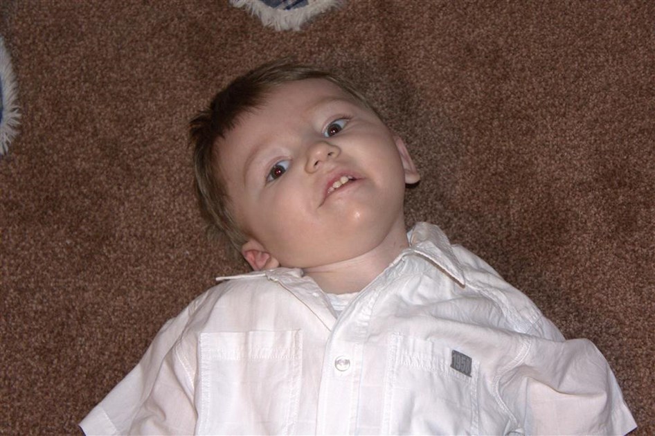 Mark Vallis is fundraising for Friends of Rosewood School