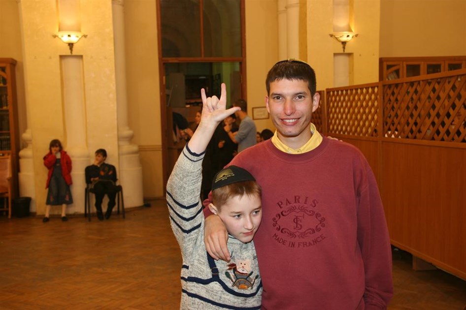 Gabriel Salinger is fundraising for Tikva UK