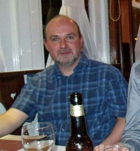 Andrew Gooding is fundraising for UNICEF UK