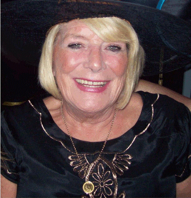Suzanne Bryant is fundraising for Cancer Research UK