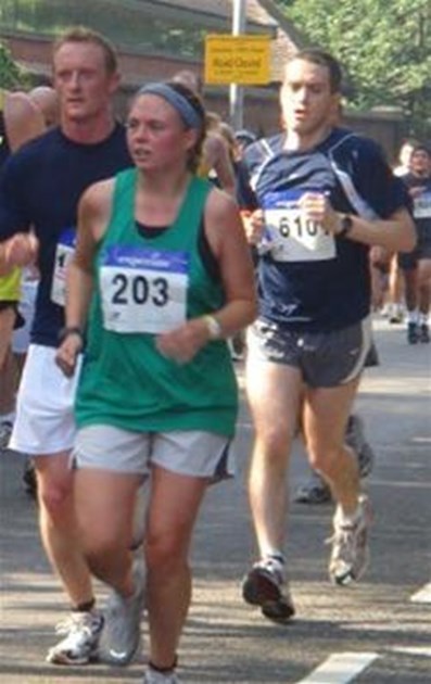 Laura Cuss is fundraising for Cancerbackup