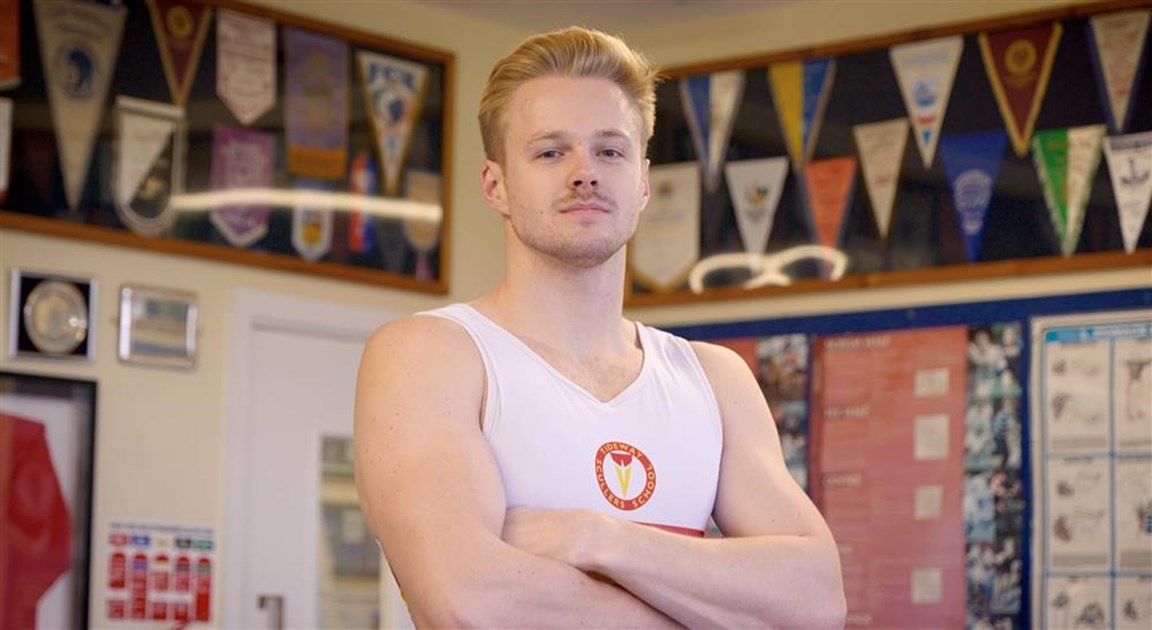 Lewis Daly is fundraising for Bolton Hospice