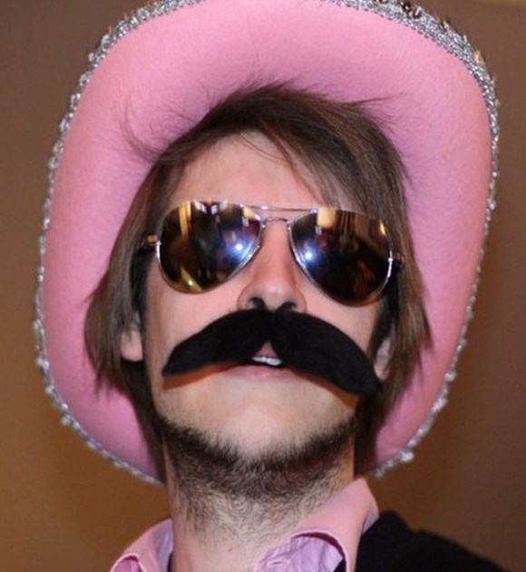 Chris Core is fundraising for Macmillan Cancer Support