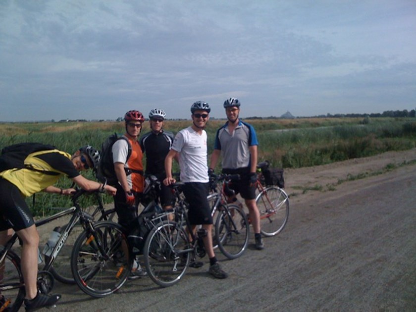 Elizabeth Checkley is fundraising for Cystic Fibrosis Trust