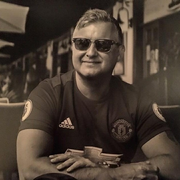 Simon Healey is fundraising for THE CHRISTIE CHARITY