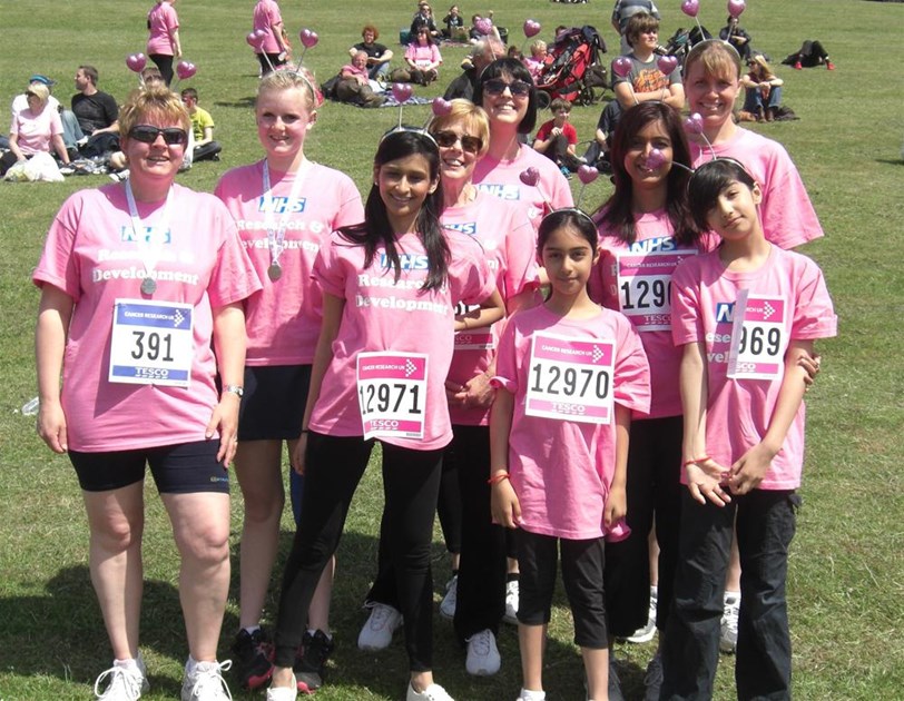 Holly Hamer is fundraising for Cancer Research UK